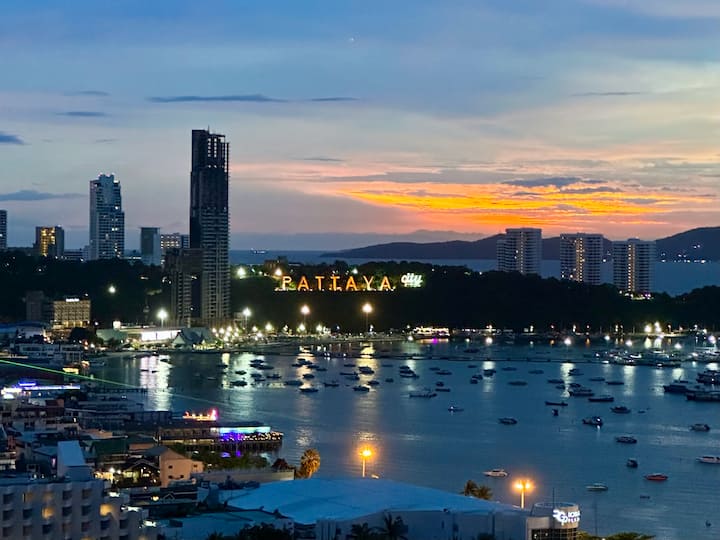 Base High Fl. Pattaya Seaview Bay View Big Balcony - Pattaya City