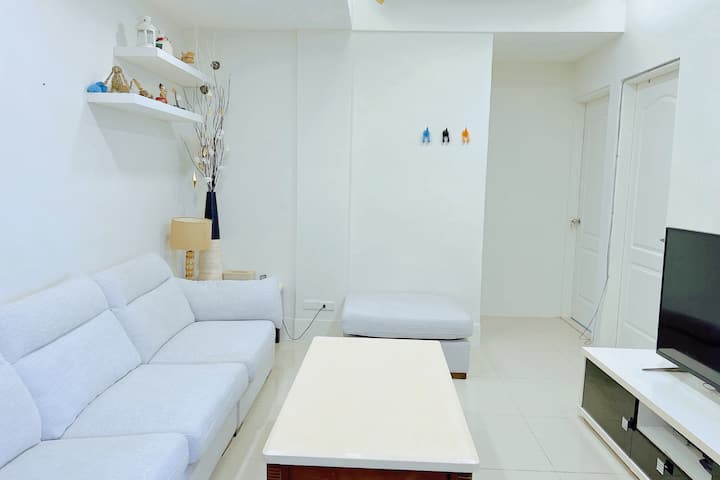 溫馨雅房｜30秒五權車站｜電梯公寓｜採光明亮｜近大慶夜市｜美術園道｜youbike - 烏日區
