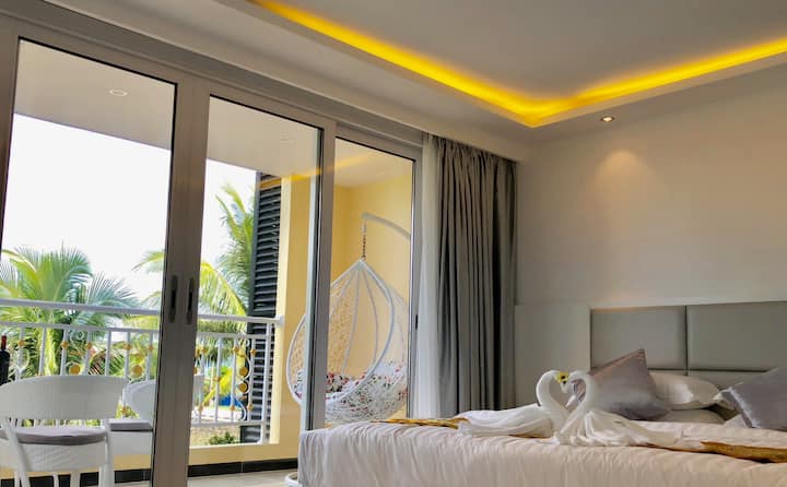 Ocean View Room With Private Balcony超豪華海景房附小陽台 - 帛琉