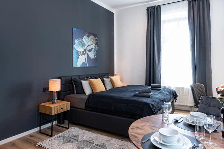 *Sweethome* Studio Apartment 03, Küche, Tv, Wlan - Halle (Saale)