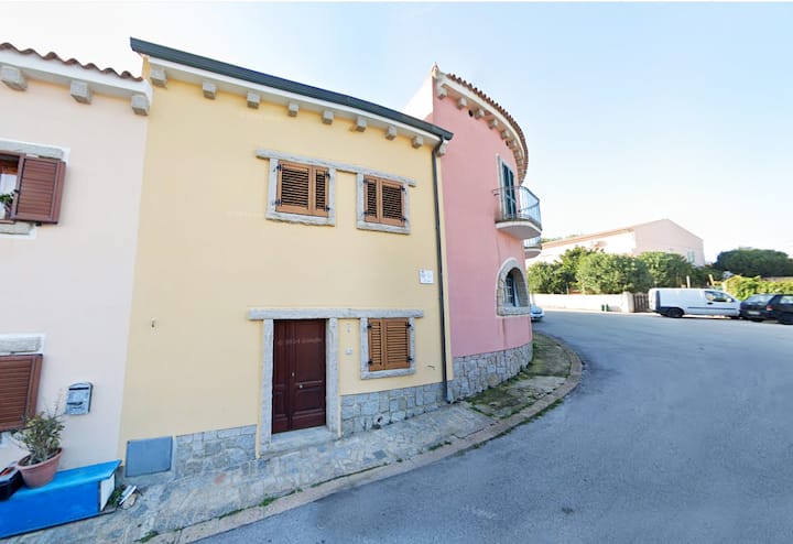 Via Arno - Santa Teresa Gallura