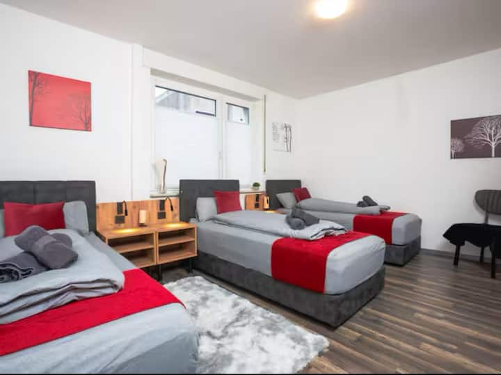 Serviceroom24 - Apartment 1 In Oberhausen Smarttv - Bottrop
