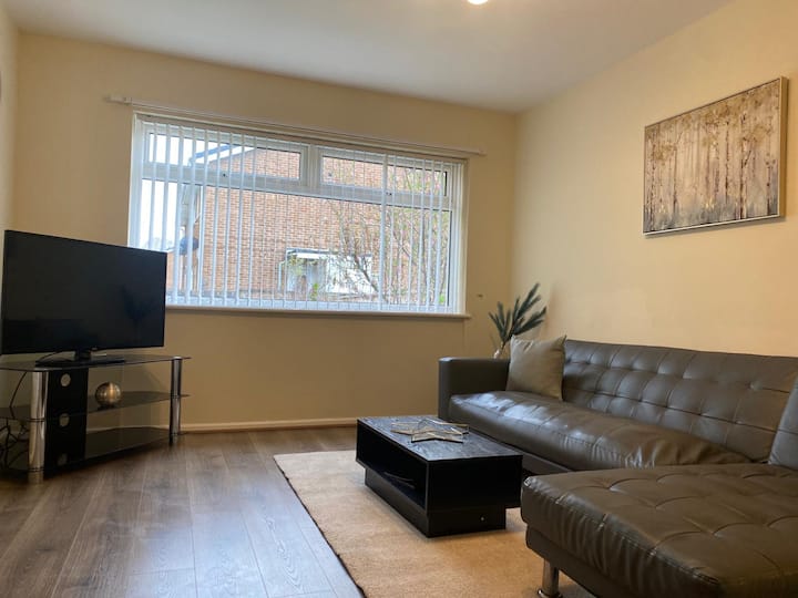 Durham Stay | 2-bed Apartment - Durham