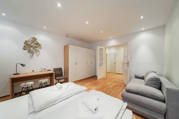 Belvedere | City | Spacious - Wien