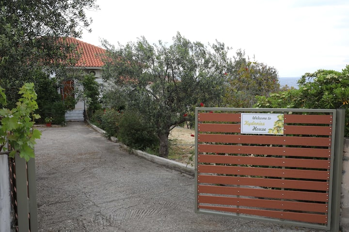 Kydonies House – Tranquil Getaway - Лесбос