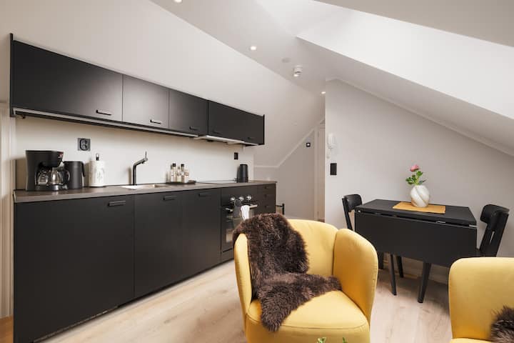 Rg-9, Rosenberg Apartments - Bergen