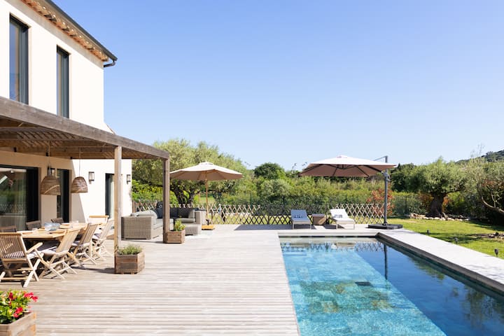 Villa 4 Chambres-piscine - Saint-Tropez