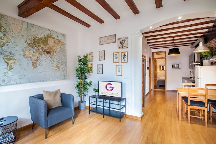 Sunny In City Center, Carmen - Valencia