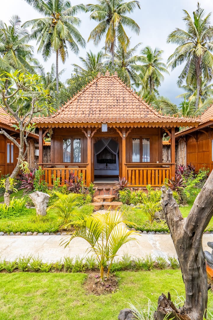 Beachfront 1 Br Villa In Tejakula - Buleleng - Australia