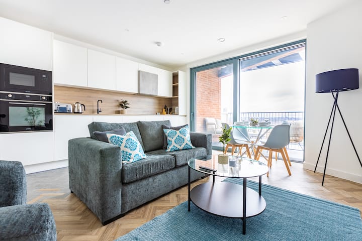 High Floor Apt Near Canary Wharf - Greenwich