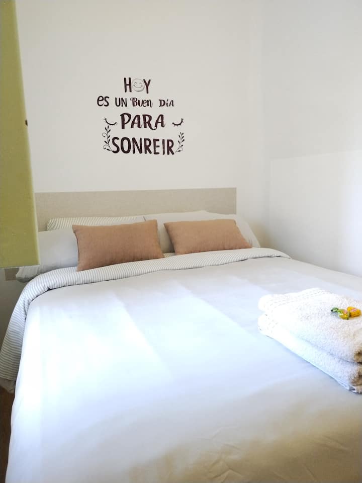 Habitación Con Ventana - Tudela
