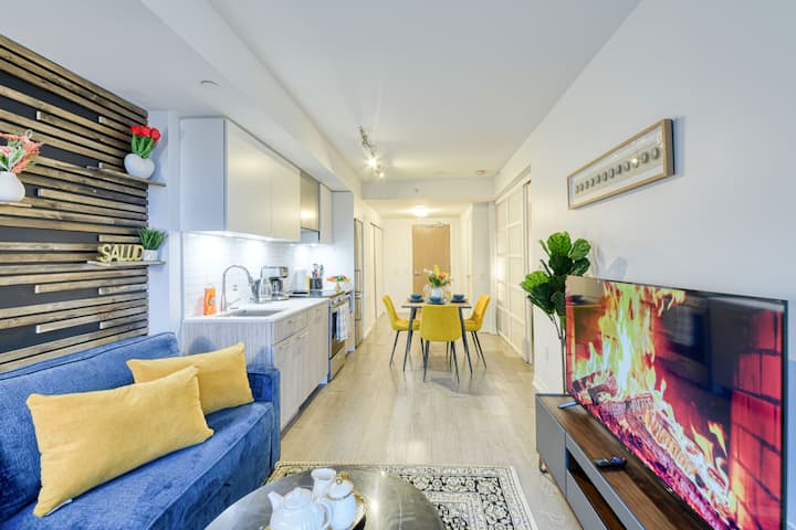 Gorgeous Condo Downtown Toronto - Toronto, ON