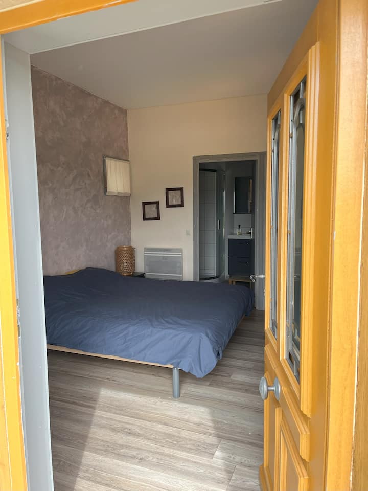 Chambre Indépendante - Charlieu