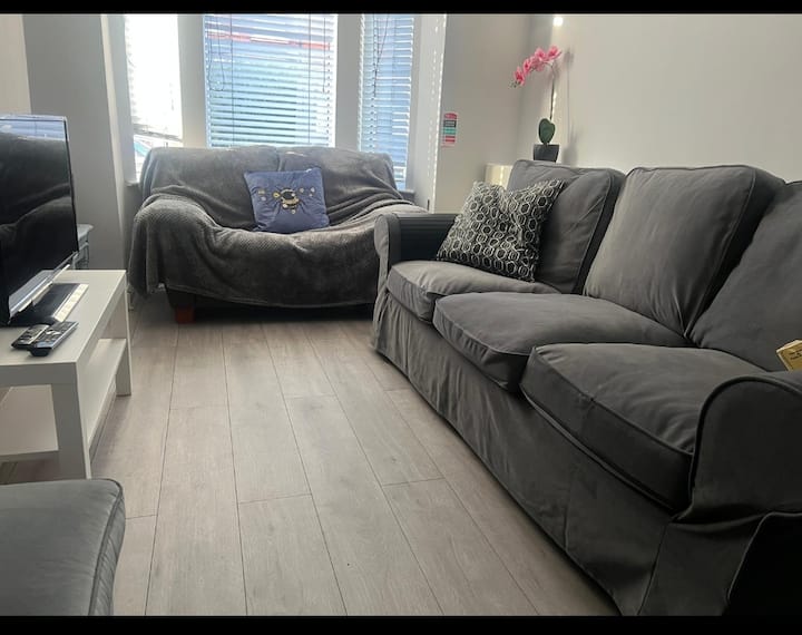 4 Bedroom House, Farnham Street, Ormeau - County Down