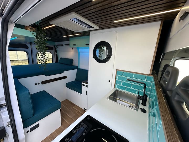 Ocean By I:land Vans - マデイラ諸島