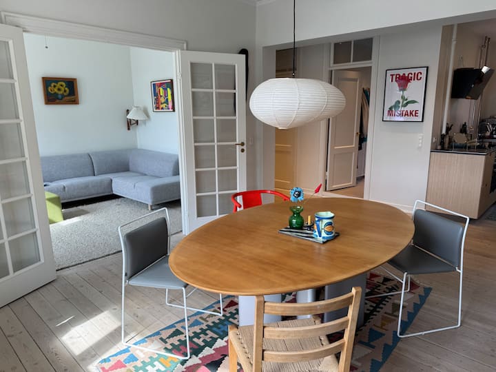 Centrally Located Apartment In Copenhagen - Copenhague