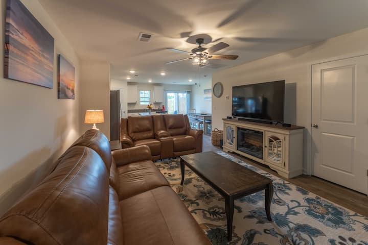 Fantastic Home In Pendleton, Sc - Clemson, SC