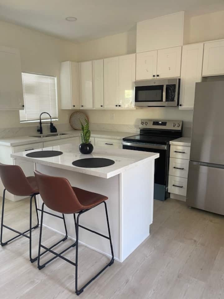 Serenity Casita-bakersfield - Bakersfield, CA