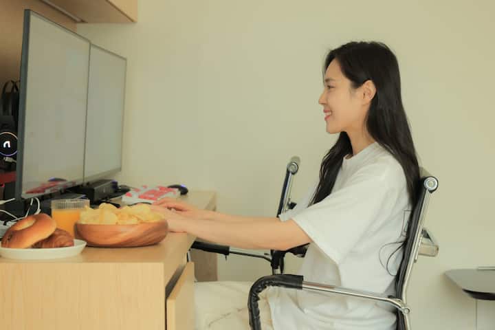 [아늑 월곶_2pc] #고사양 게이밍 Pc #스마트Tv #퀸베드 #호텔 침구 #월곶역 5분 - 인천광역시