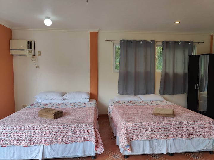 Family Quadruple Room @ Elicon Suites Bohol - Baclayon
