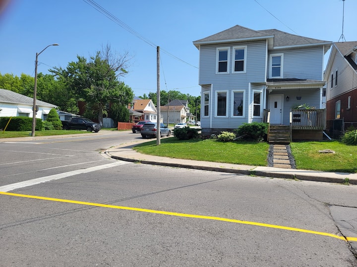 Adriana`s Airb&b - Niagara Falls