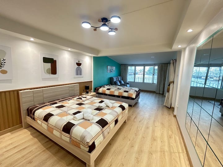 Waterfront House (Baan Rim Nam) - Bangkok