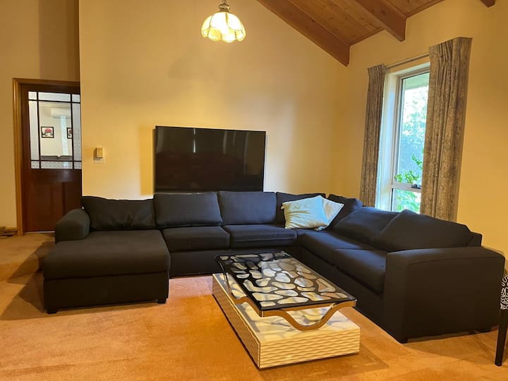 Farm-stay Delight - Ballarat