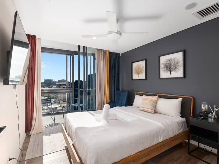 Cityview Trendy Valley Centre 1bed Carpark + Pool - Brisbane