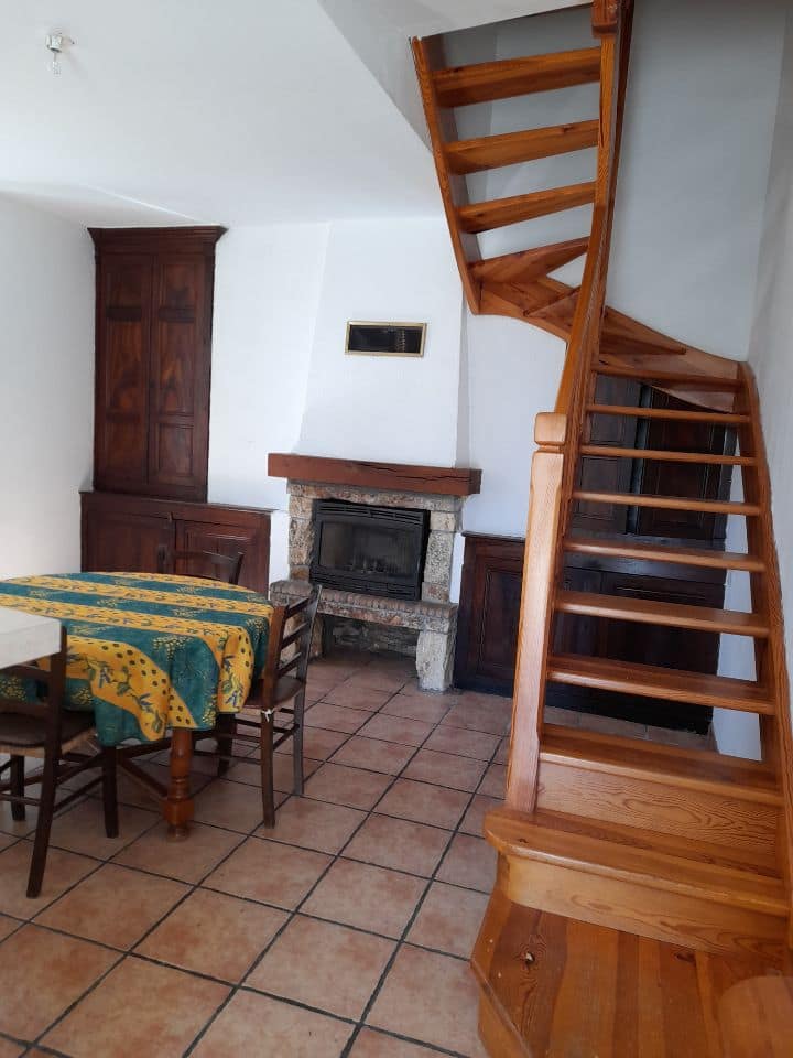 Loue Petite Maison - Villefranche-de-Panat