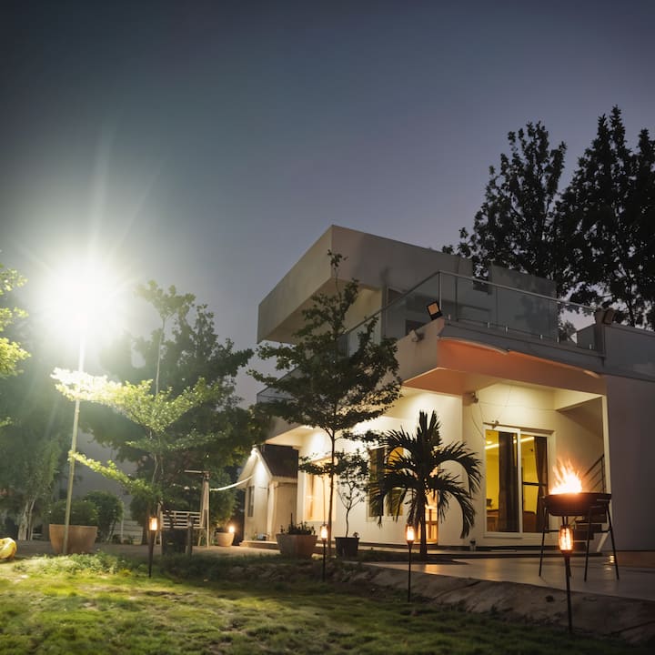 Anandam Orchard |3br| Farmstay By Homeyhuts - Medchal