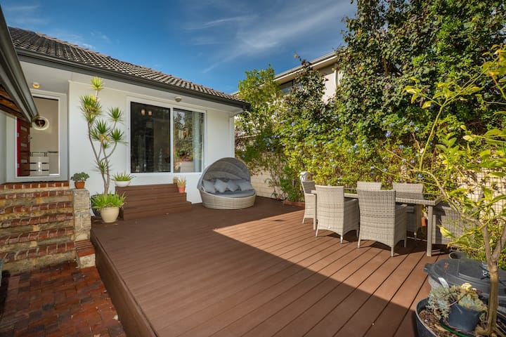 Coastal Hideaway - Fremantle