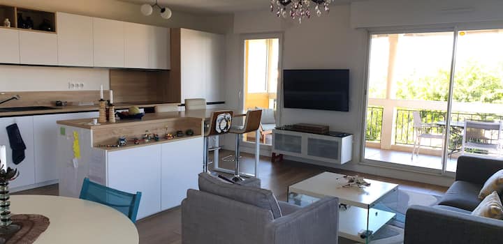 Chambre Dans Appartement Dernier éTage - 坎城