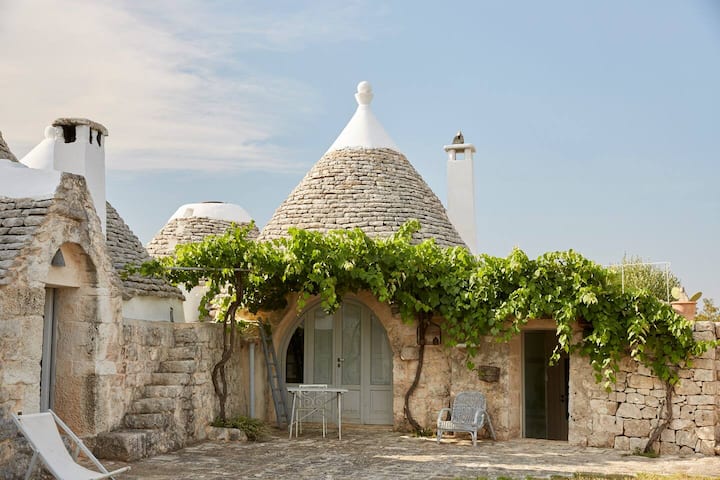 Casina Gargiulo Trulli E Piscina - Ostuni