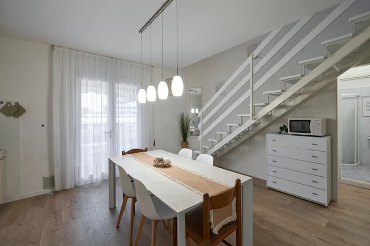 Duplex Per 6 Persone In Centro - Bibione Pineda
