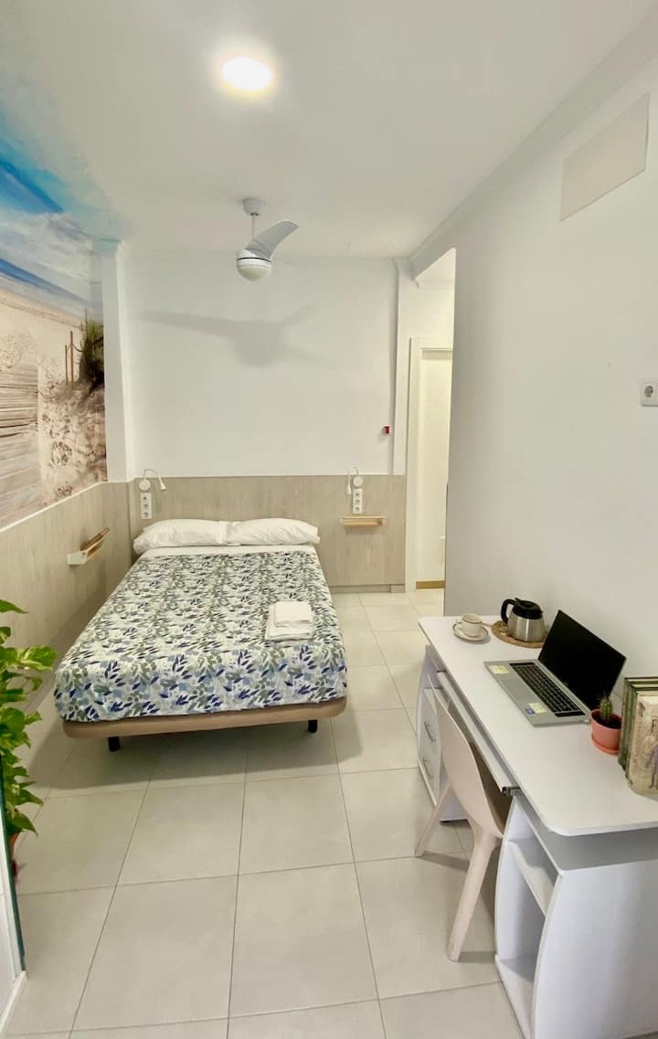 Céntrica Habitación Alicante - Alicante