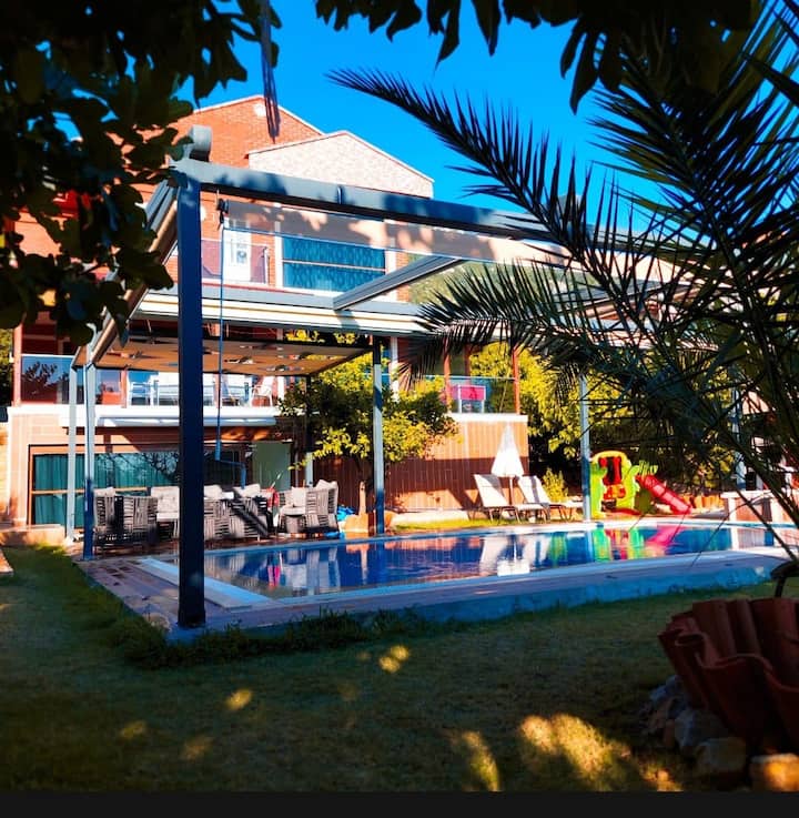 Villa Happy 5+1 Korunaklı Jakuzi - Fethiye