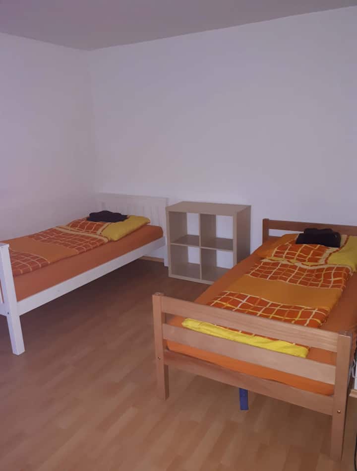 Monteurhaus Für 14 Personen - Marktbreit