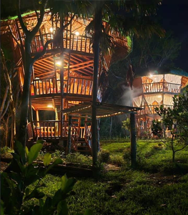 Puas Bamboo Treehouse - Cavinti