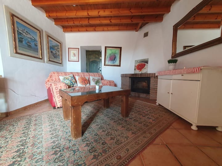 Acogedora Casa Entre Ojén Y  Marbella - Monda