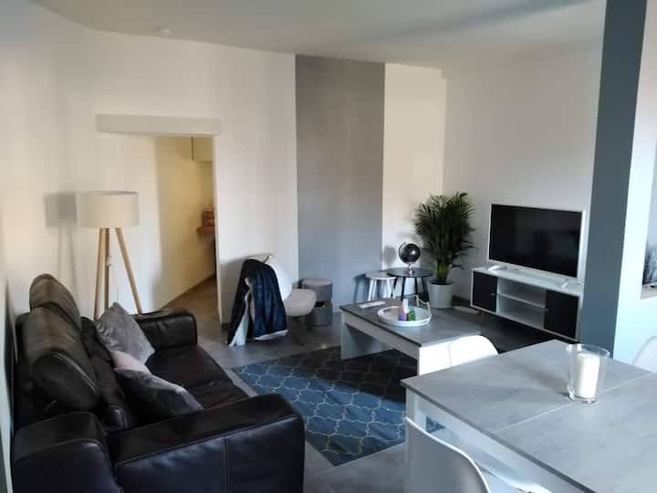 Appartement Proche Gare - 昂布瓦斯