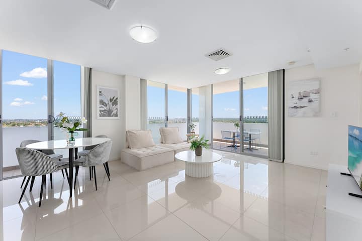 高层美景 便利位置 5分钟步行到westfeild 火车站 餐厅 免费停车位 - Parramatta