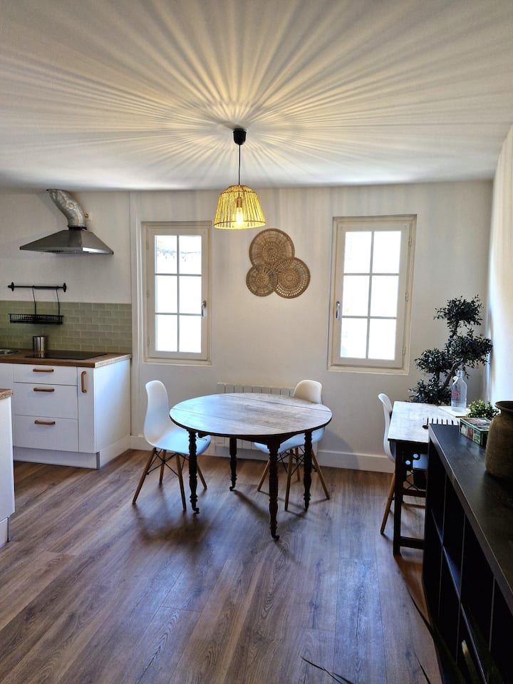 Charmant Appartement, En Plein Centre Historique ! - Avignon