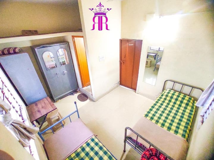 Rr Paying Guest - Mysuru