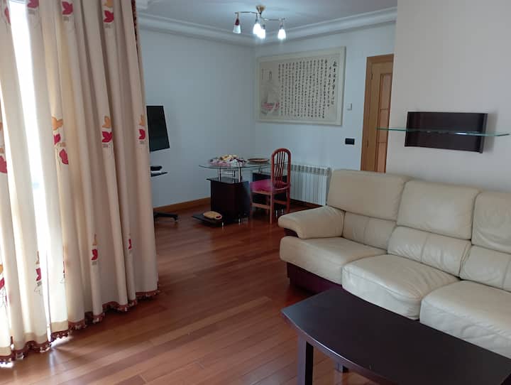 Fantástico Dúplex, 5 Dormitorios - Palencia