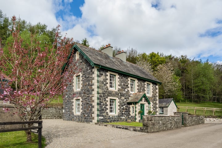 Keeper's Cottage - Carnlough