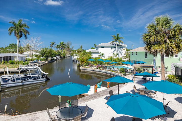 Unit 7 | Cozy Gulfview Retreat - Naples, FL