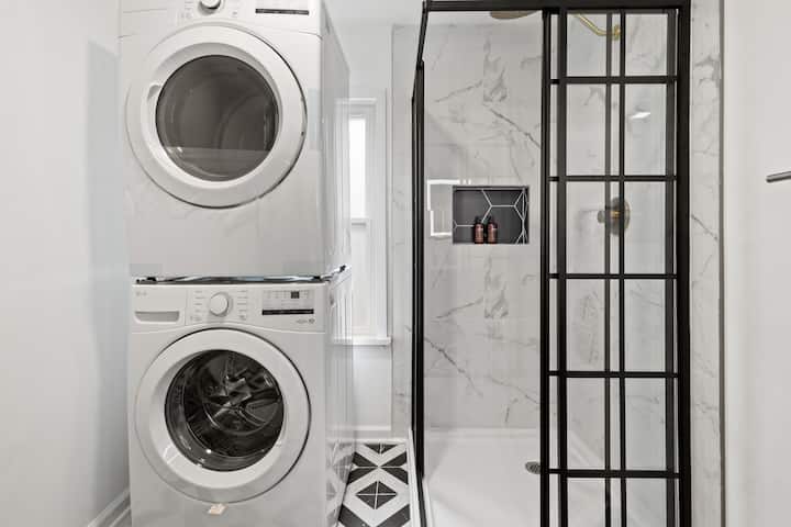Prvt Room W/tv, Fridge, Standing Desk| Ac&laundry - Rochester, NY
