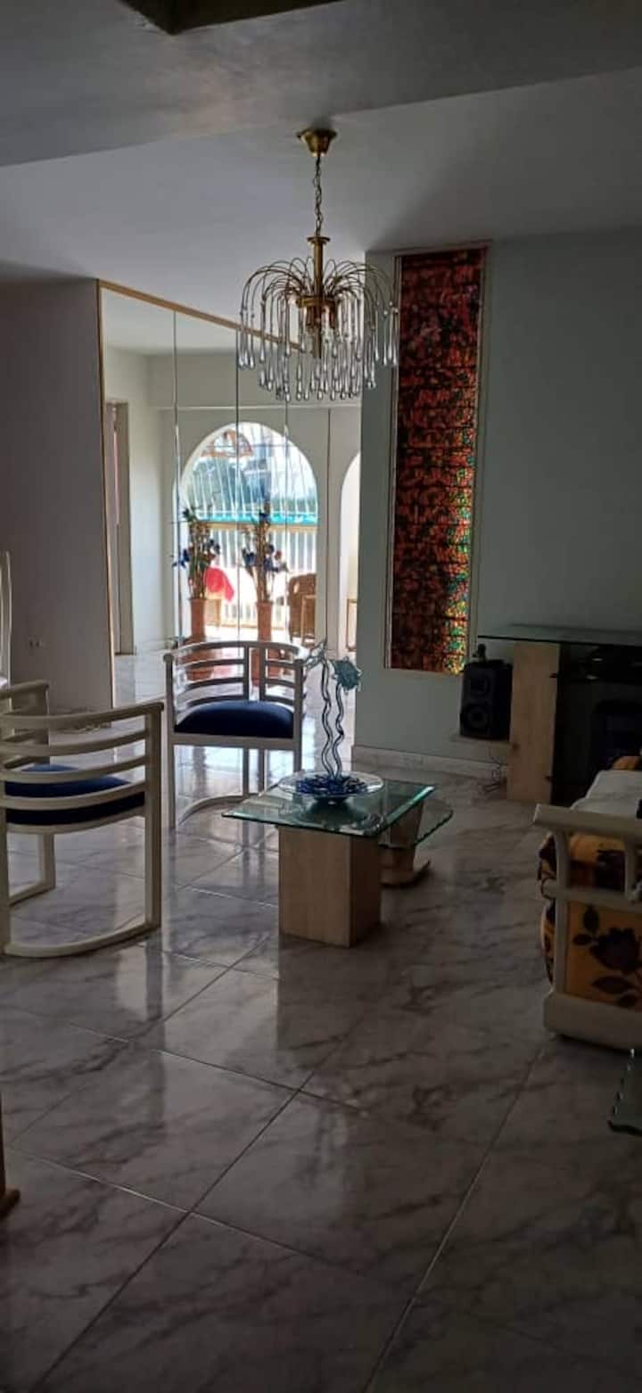 Hermoso Apartamento En Horizonte - Caracas