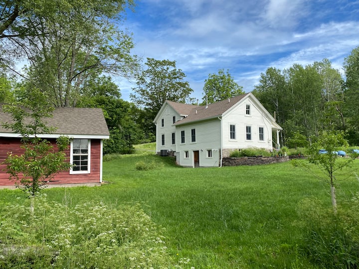 Enchanting Streamside Farmhouse & Barn - Margaretville, NY