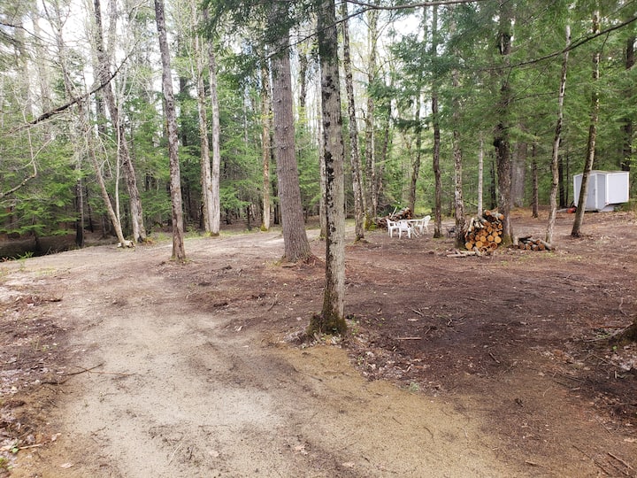 Quaint Little Camping Area - Lake Winnipesaukee